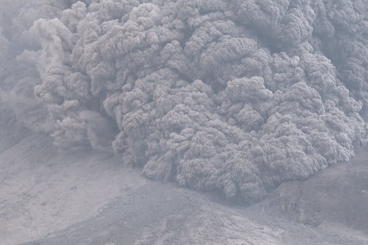 Think You Can Drive Fast Enough to Escape an Erupting Volcano ...