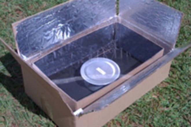 Two Cardboard Boxes and Some Paint = a $6 Solar Cooker to Save the ...