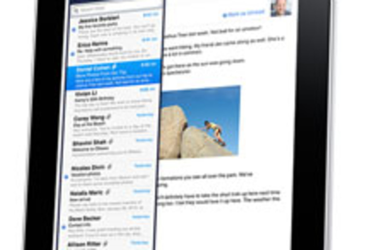 iPad Arrives—Some Worship It, Some Critique It, HP Tries to Kill It ...