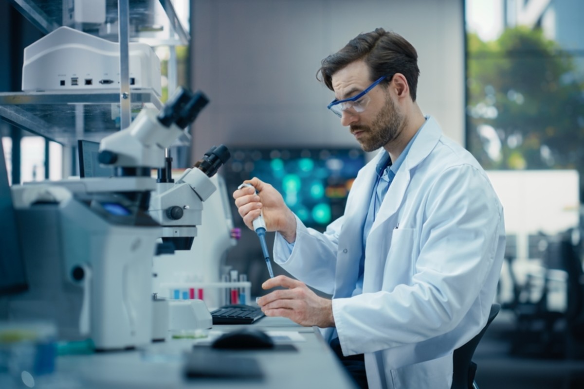 Mirror Molecules Can Treat Diseases, but Mirror Life Could Kill Us All ...