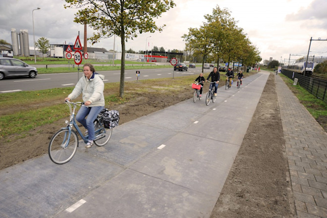 World's First Solar Bike Path to Open in Netherlands | Discover Magazine