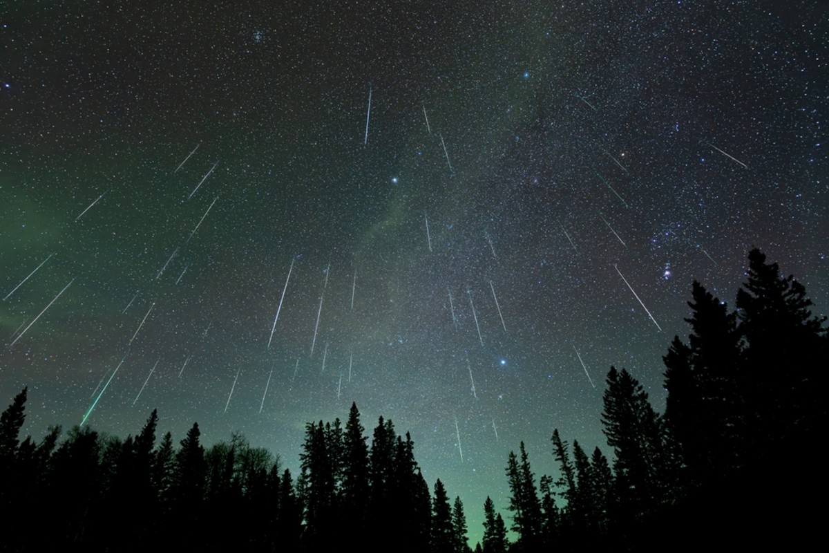 The Stunning Lyrid Meteor Shower 2025 Peaks This Month — Here's What to ...