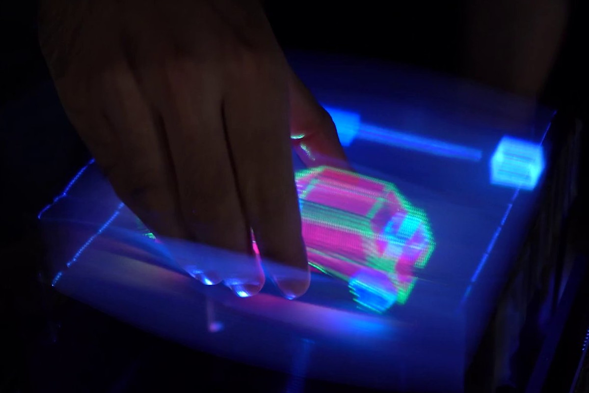 It's Possible to Manipulate This New Interactive Hologram, Which Could ...