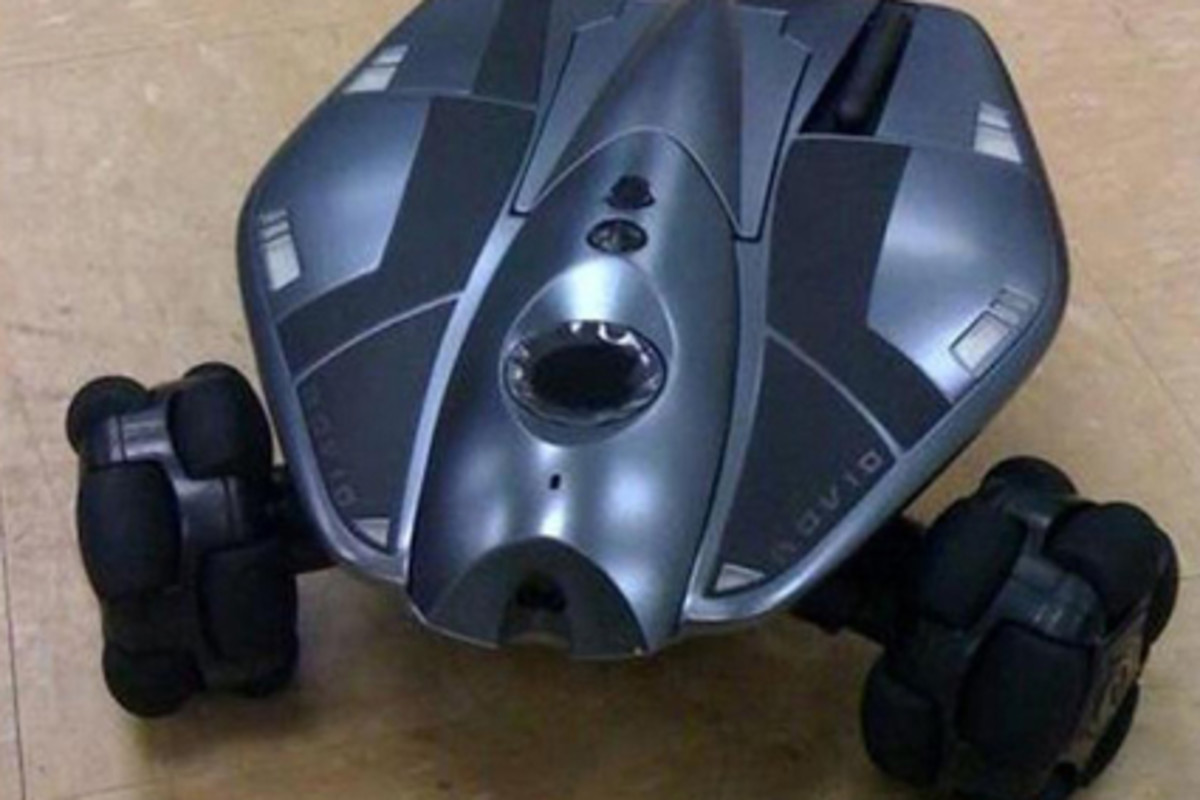 A Hide-and-Seek-Playing Robot Learns How to Lie | Discover Magazine