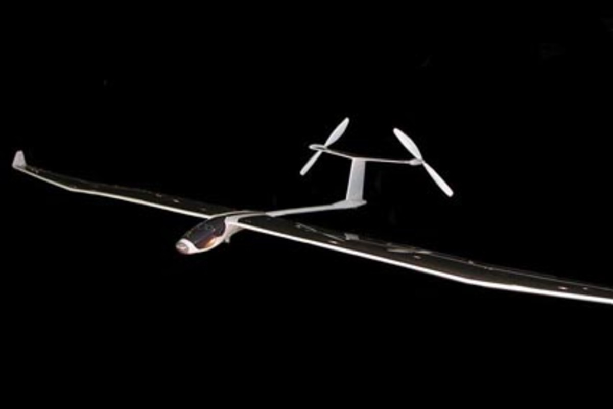 Mission Accomplished: Solar Plane Completes 26-Hour Test Flight ...