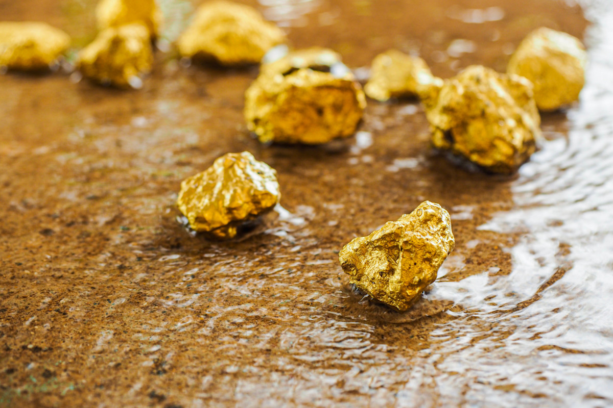 6 Times We Tried to Extract Gold from Seawater | Discover Magazine
