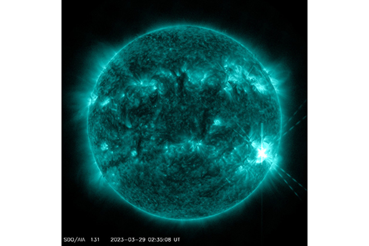 Watch as the Sun Unleashes a Powerful Flare That Sends Radiation ...