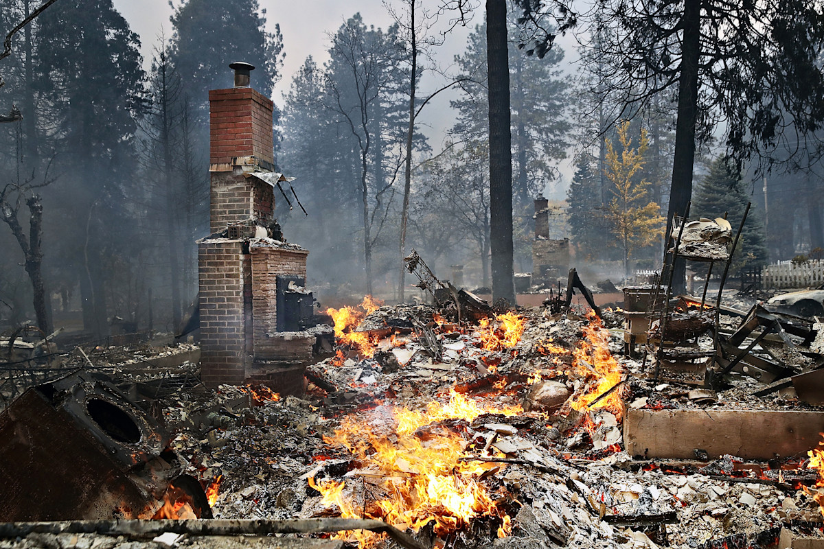 Specialists Seek Answers to Fires in the Ashes | Discover Magazine