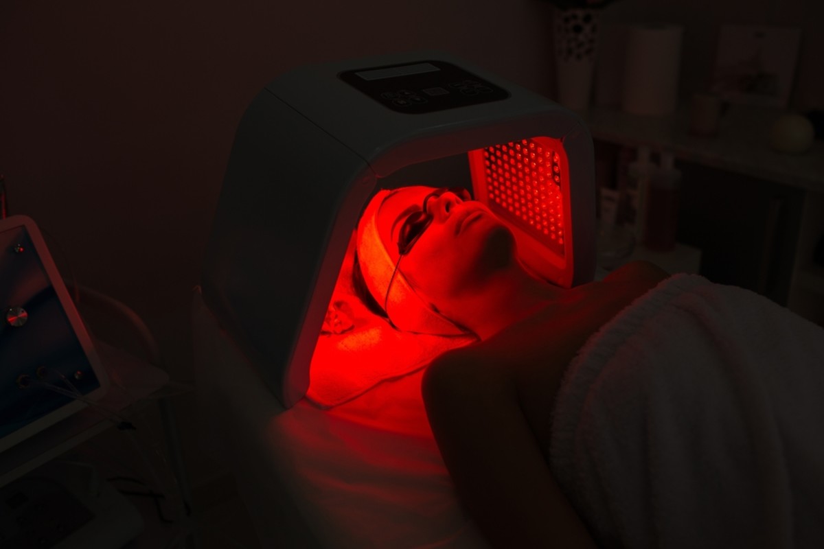 What Is Light Therapy, and What Are the Potential Benefits? | Discover ...